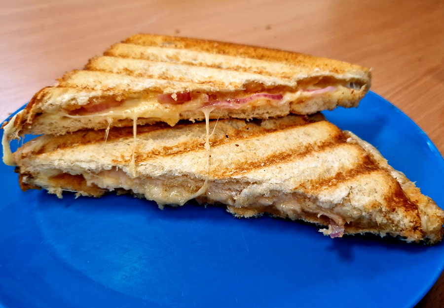 Tosti caprese - Chefkokkie.NL